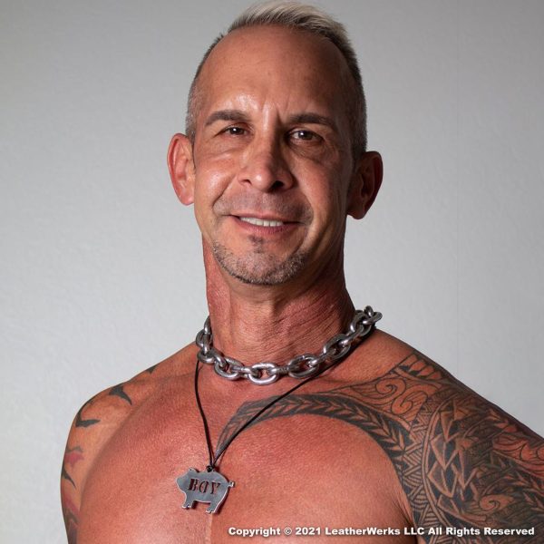 Cockeye Kink Boy Pig Tag for Fun and Playful Identification