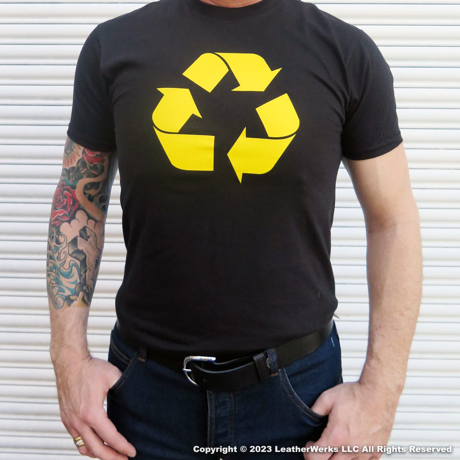 Recycle T-Shirt - Eco-Friendly & Trendy