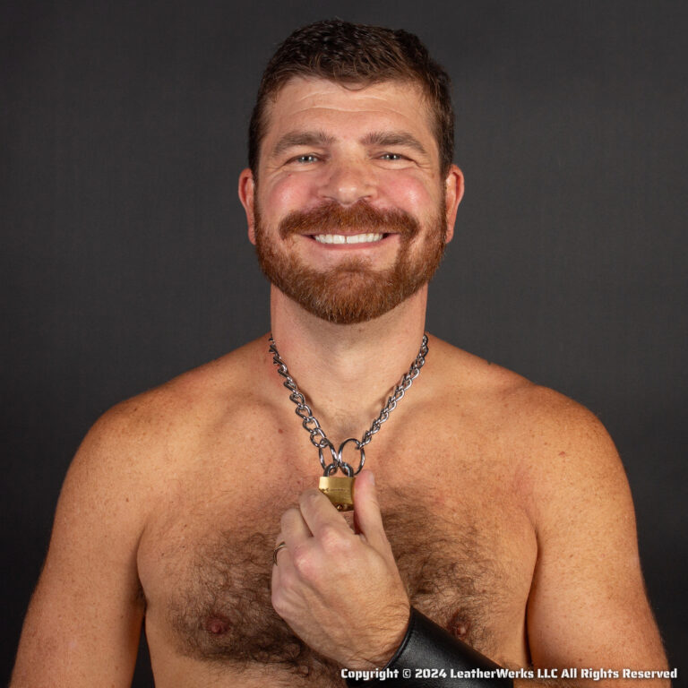 Choke Chain with Brass Lock - LeatherWerks