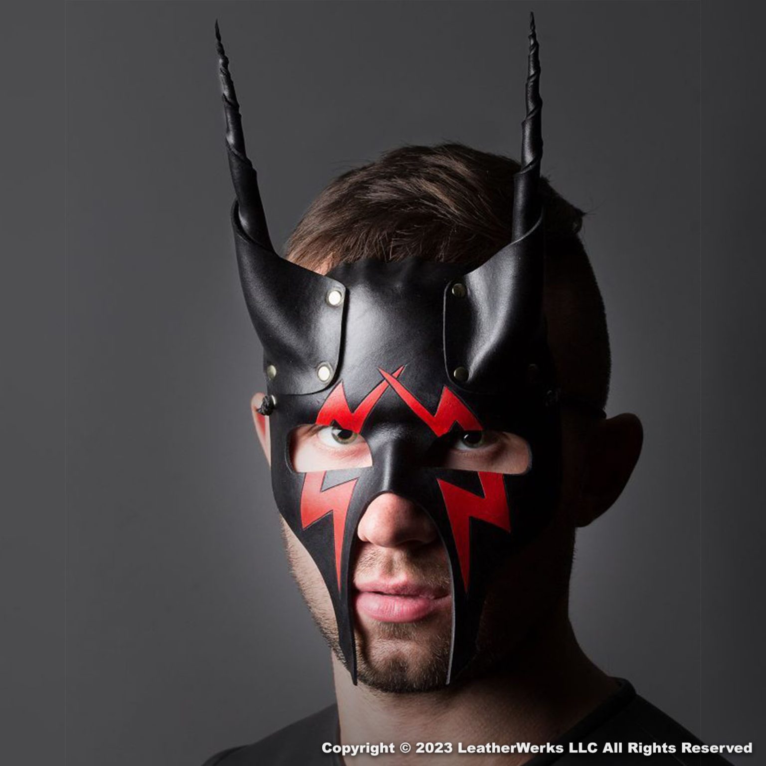 Zeus II Mask Red and Black - Bold and Stylish Design