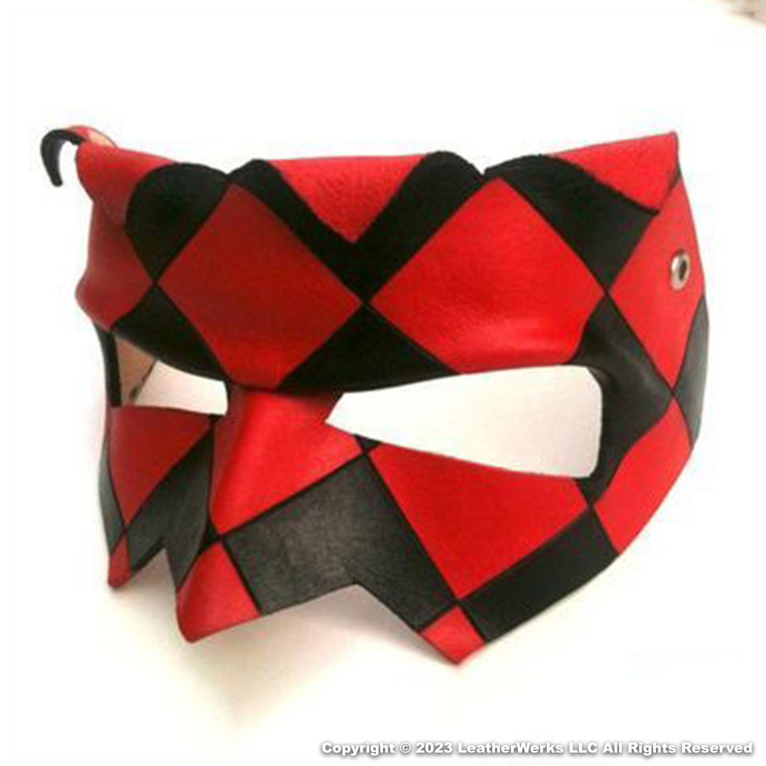 Domino Mask in Red for Bold and Striking Look